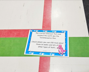 Free Dinosaur Scavenger Hunt for School - Play Learn Inspire