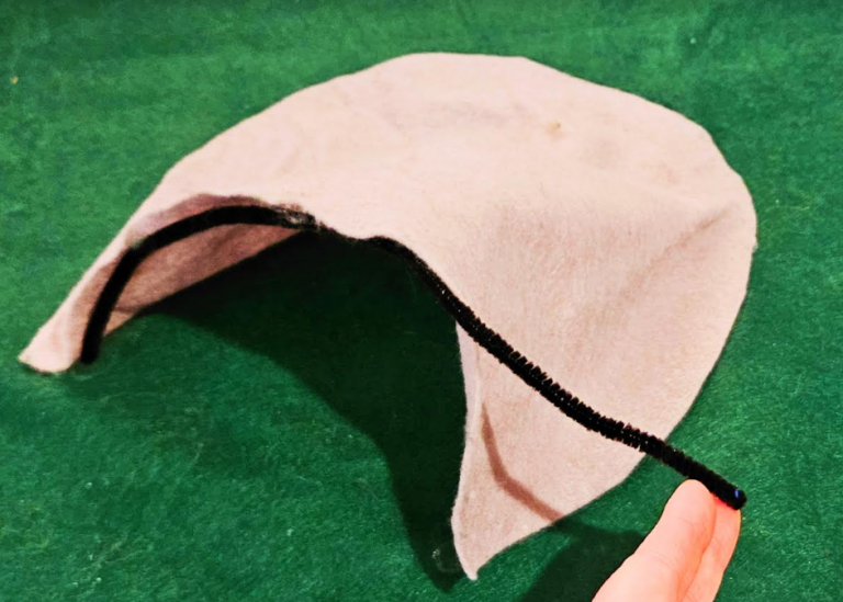 DIY Small World Play Mat - Play Learn Inspire