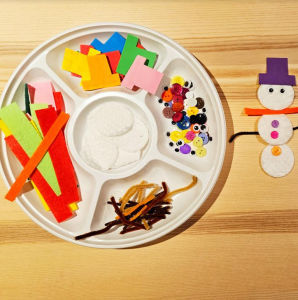 35+ Easy Loose Parts Play Ideas - Play Learn Inspire
