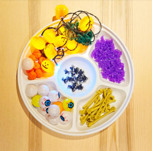 35+ Easy Loose Parts Play Ideas - Play Learn Inspire