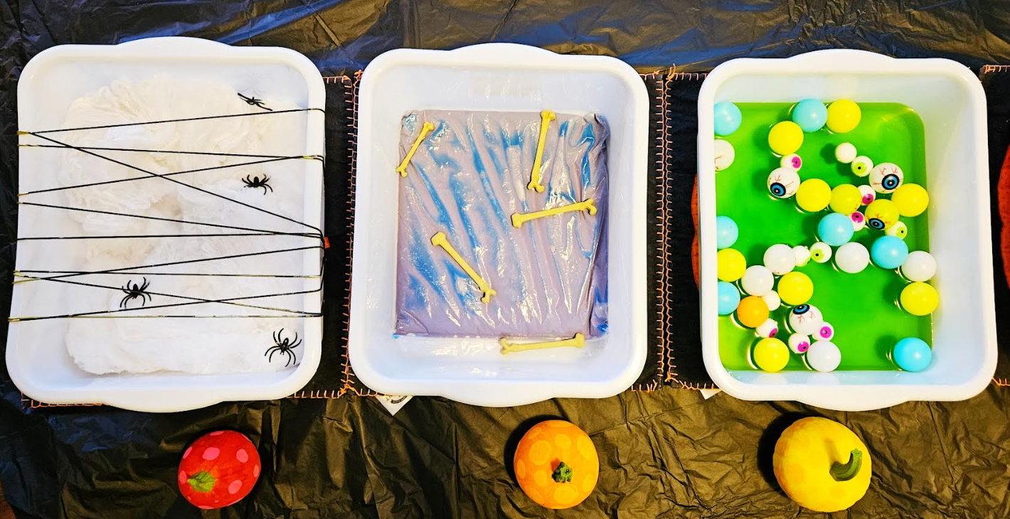 Best Halloween Sensory Walk - Play Learn Inspire