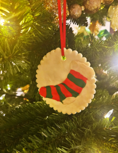 Christmas Clay Ornaments for Young Kids + Free Printable - Play Learn ...